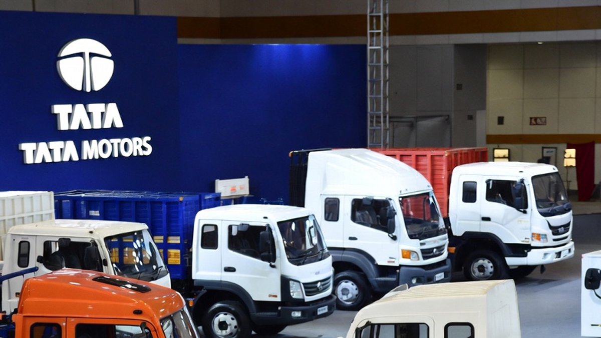 Tata Motors Unveils 17 New Trucks Across 7–55 Ton Range, Sets New ...